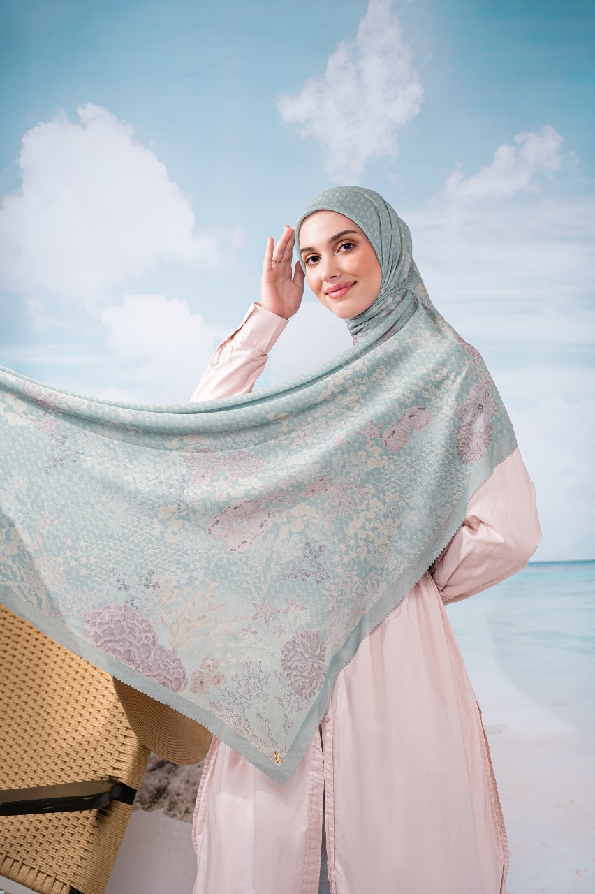 Baju Pink Cocok dengan Jilbab Warna Apa? Yuk Cari Tahu!