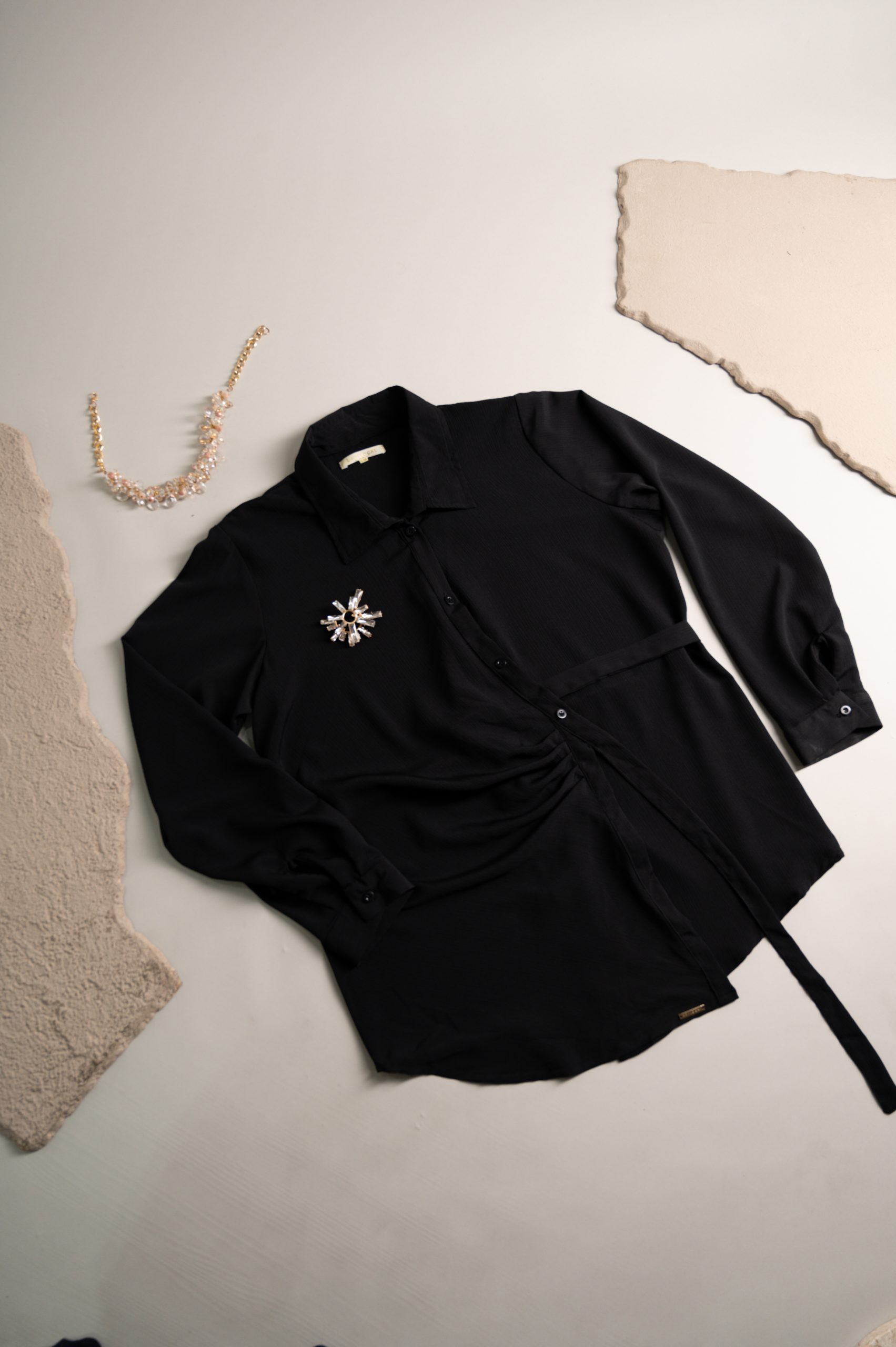 Biar Gak Salah Pilih, Ini 8 Cara Menentukan Ukuran Baju Wanita