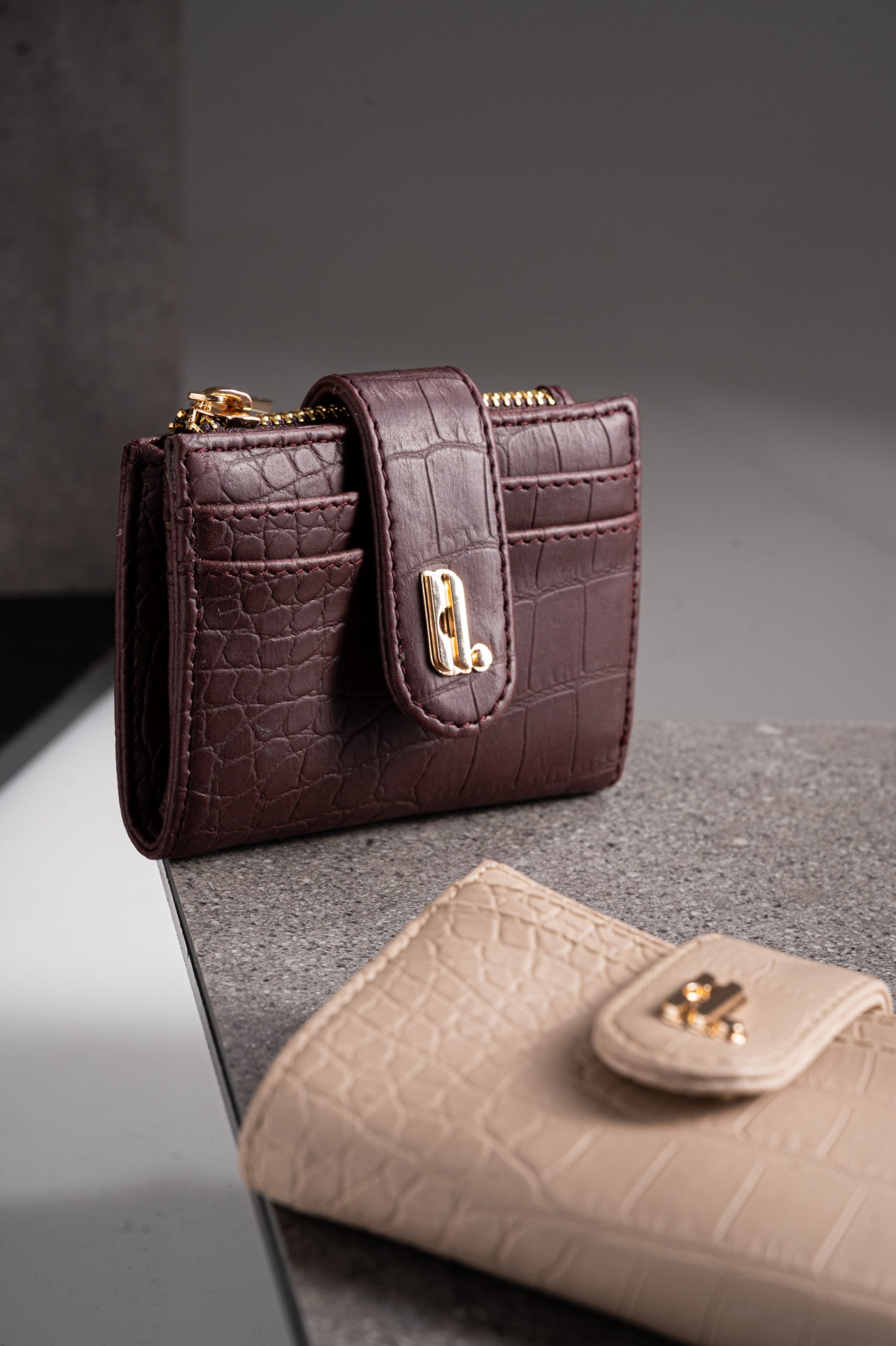 6 Rekomendasi Dompet Wanita yang Bagus dan Trendy, Intip Yuk!