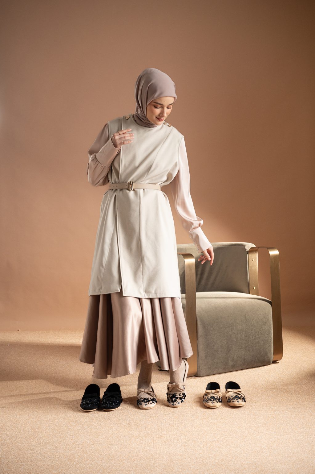 6 Inspirasi Earth Tone Outfit ala Heylocal, Lebih Catchy dan Modis